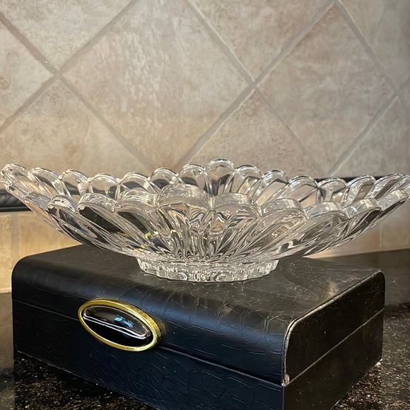 Oneida | Accents | Beautiful Oneida Julliard Sparkling Lead Crystal 2 ...